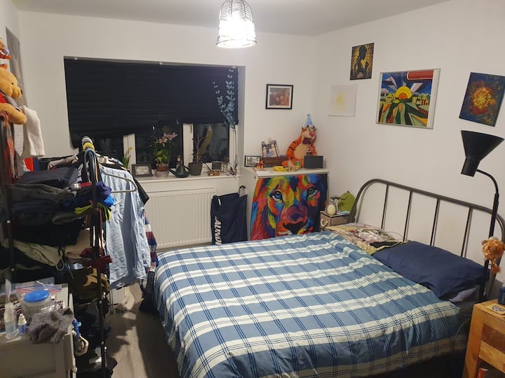 2b Or Not 2b - Evesham