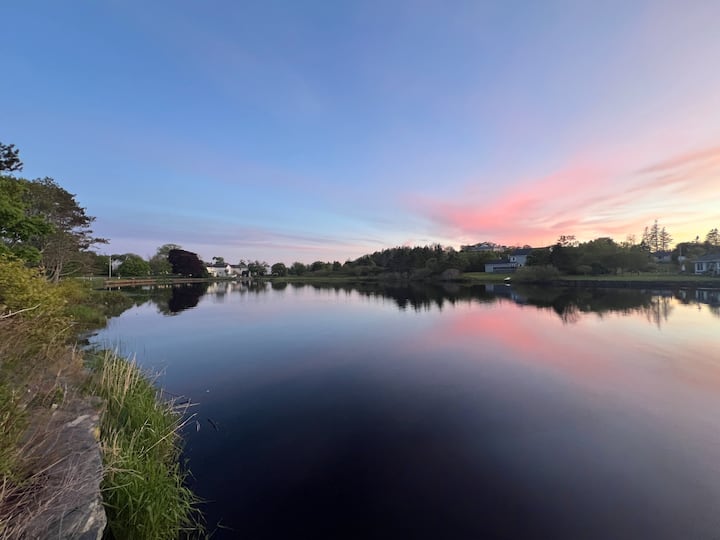 Bright Lakefront 2br – Monthly+ Stays By Hospital - Yarmouth