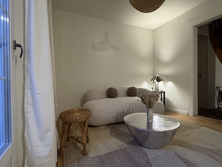 Architect-designed Home Near Basel – Swiss Border - Ibis Aéroport Bâle Mulhouse