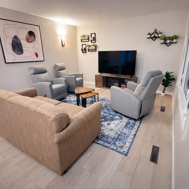 3 Bedrooms | Private Parking | Yard | Near Tbrh - Thunder Bay