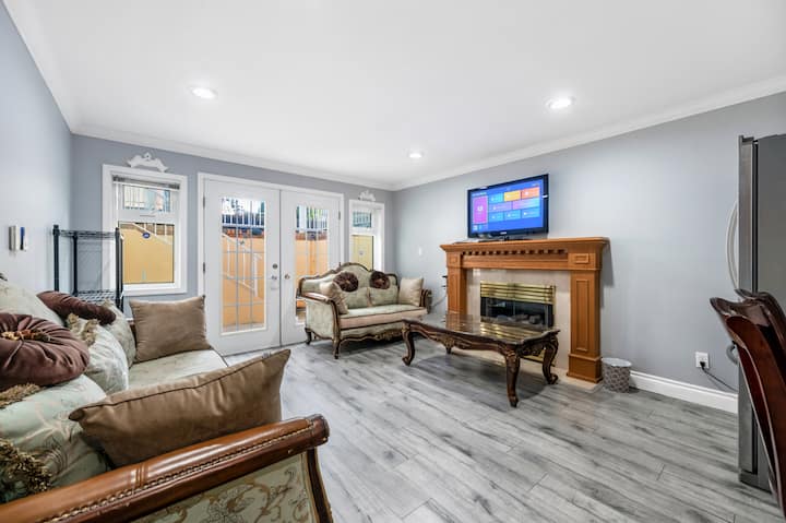 Comfortable Family Home | South Granville - Richmond
