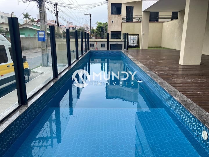 Apto Em Canasvieiras Com Piscina. - Florianópolis