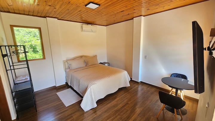 Suíte Morro Do Saboó - Chácara Boa Vista - São Roque