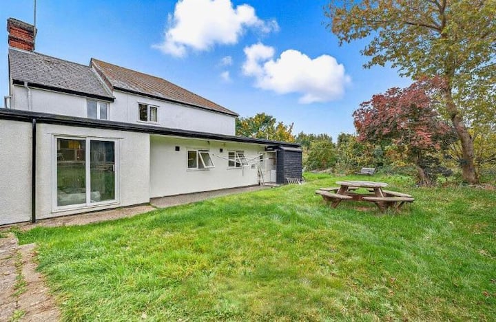 14 Beds £25 Per Head Cheapest Online - Ipswich