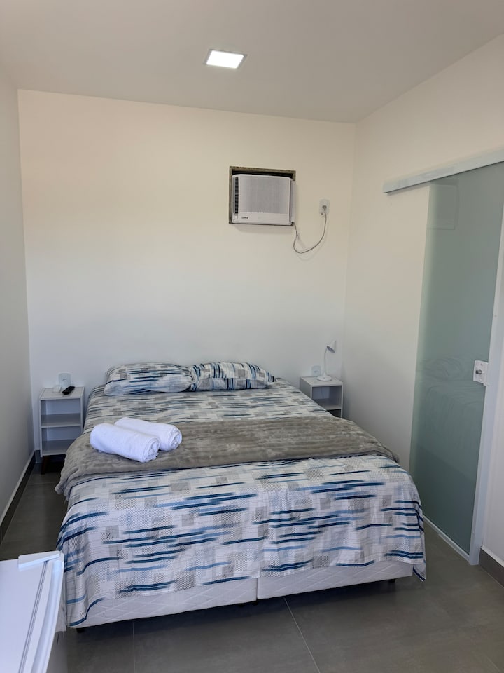 Suíte Na Pousada 8 Mares - Poucos Passos Da Praia - Brazil