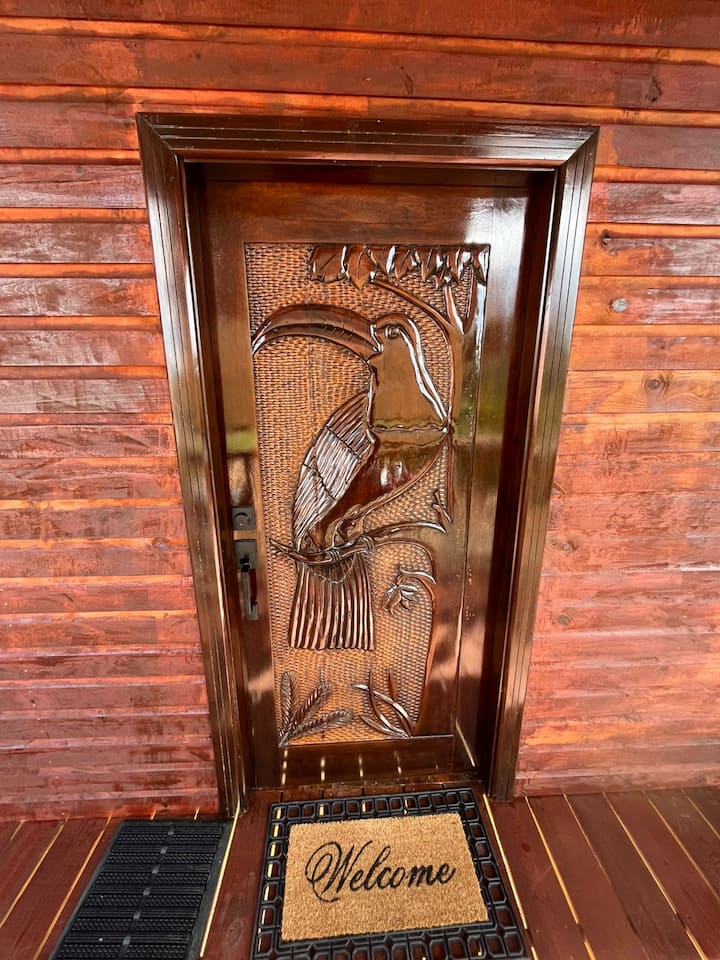 Modern Toucan Farmhouse - Belmopan Escape - 貝里斯