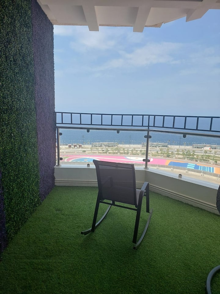 شقة فاخرة من ثلاث غرف مطلة على الواجة البحرية - Djedda