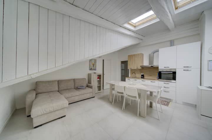 [Bucaneve] Bilocale Centrale Mansardato - Sestriere