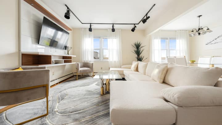 Luxury Ny Stay | Free Parking | Mins To Downtown - Dobbs Ferry, NY