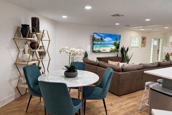 Downtown Clermont Boutique Garden Guest House - Clermont, FL