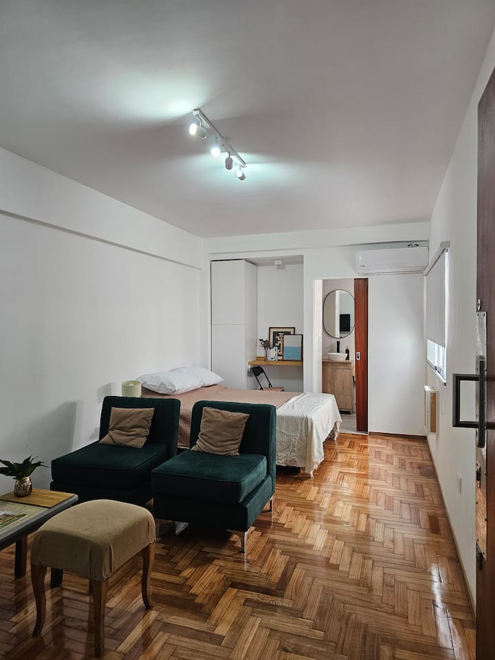 Palermo Hollywood Límite Con Soho. Estudio - Buenos Aires