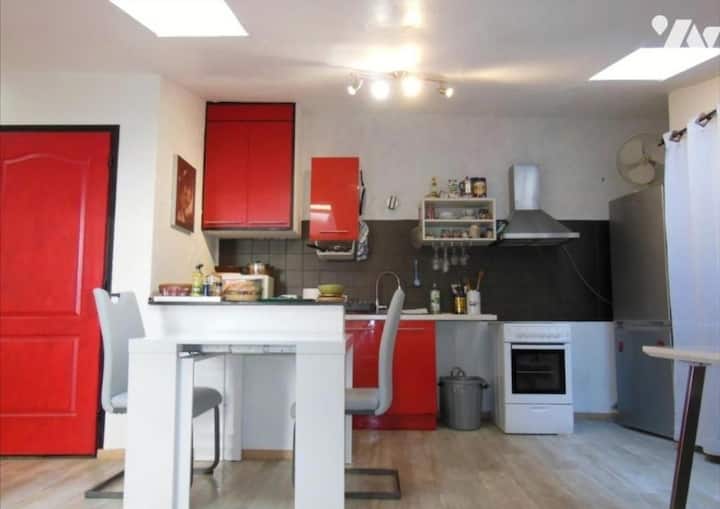 Le Patio Rouge De Montélimar - Montélimar