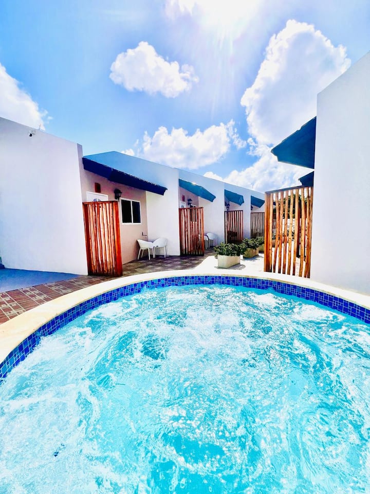 Aruba Vibe Apartments 3 - Aruba