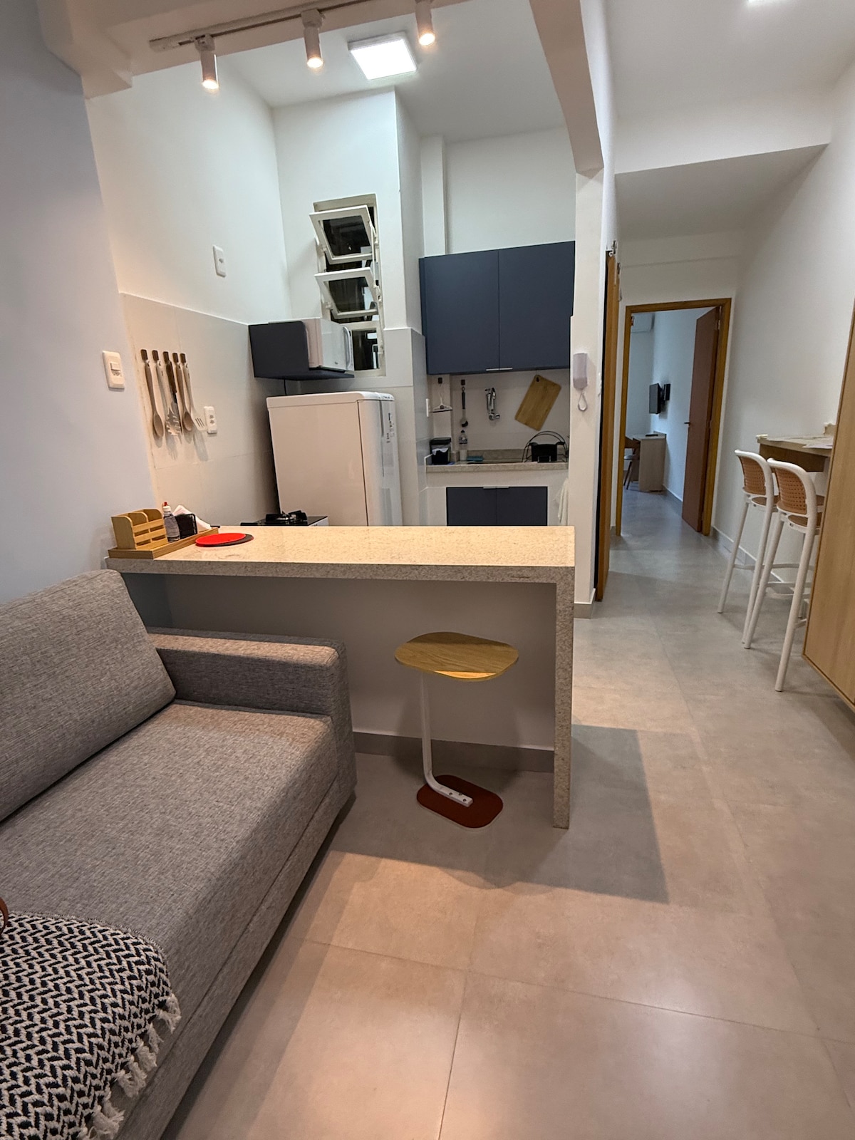 Reveillon in Copacabana - Apt one block from beach - Apartments for ...