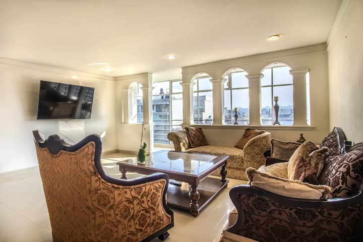 Massive Polanco Apartment | 12 Guests | Great Deal - Ciudad de México