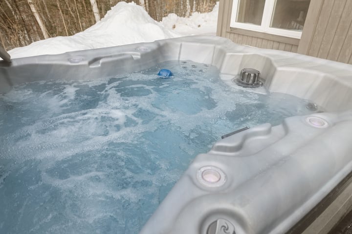 Unit 1: Cozy Retreat With Private Hot Tub - Campton, NH
