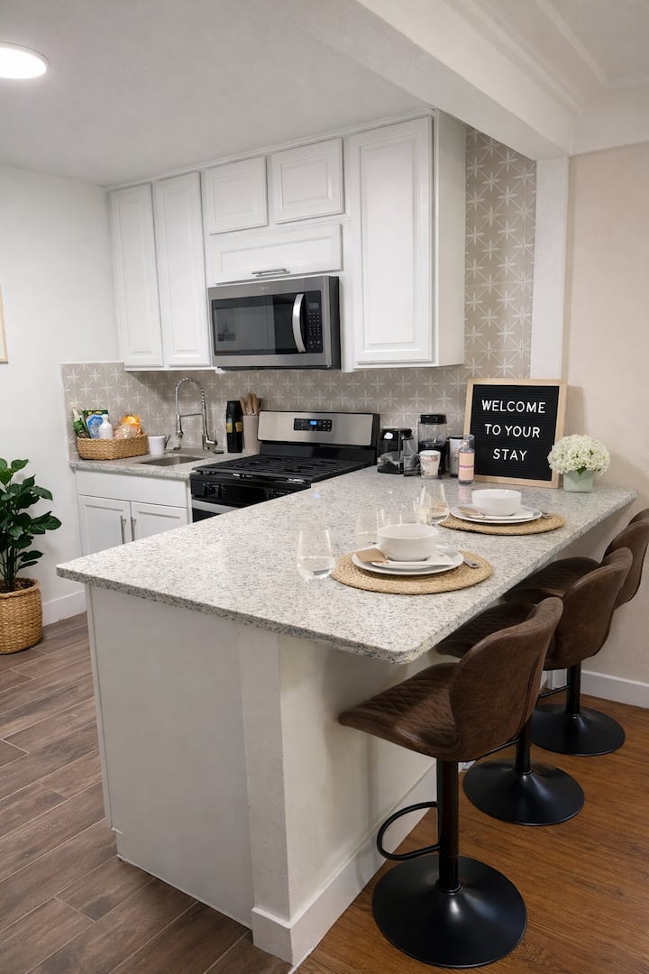 Work-friendly 2br Retreat | Fiber | W/d | 3 Tvs - El Paso, TX