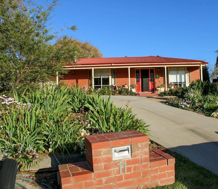 Family-friendly Albury Home Near The Murray River - Albury–Wodonga