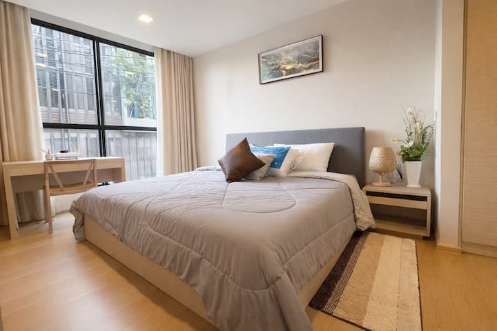 Modern Condo, Walk To Bts Thong Lo & Phrom Phong - Bangkok