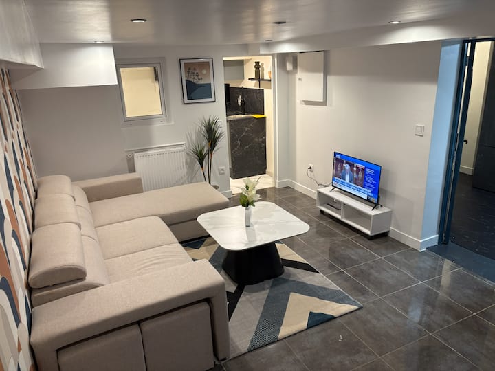 Bel Appartement 2 Pièces Entièrement Rénové - Brétigny-sur-Orge