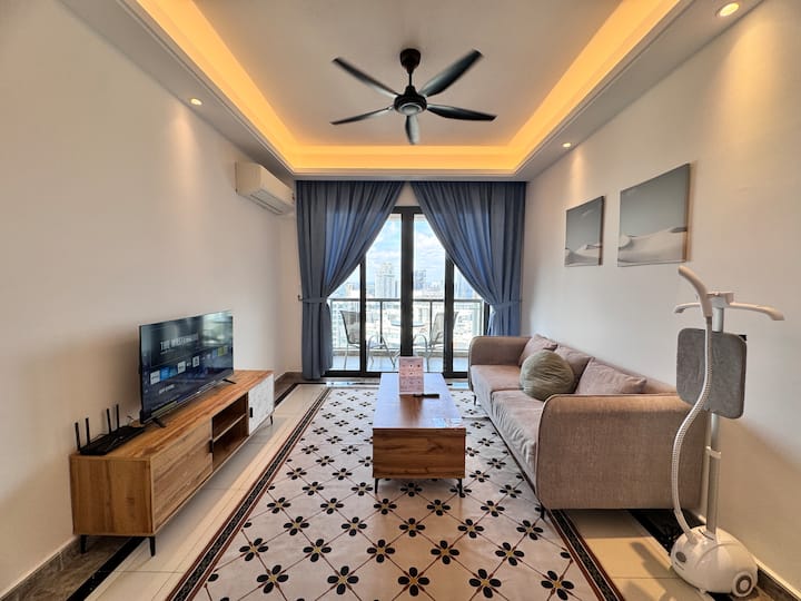 R&f Seine Region 2b1b Green View 46th Floor - Woodlands