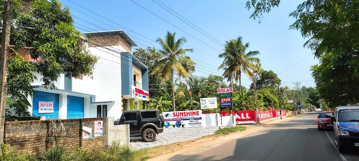 2 Rooms 1 Kitchen 2 Bath Rooms. - Varkala
