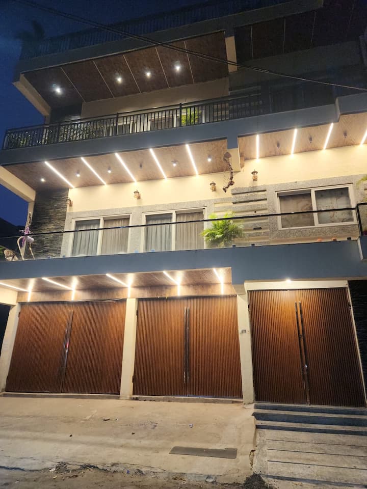 Nupur's Homestay Vidya Nagar Hoshangabad Road - Bhopal