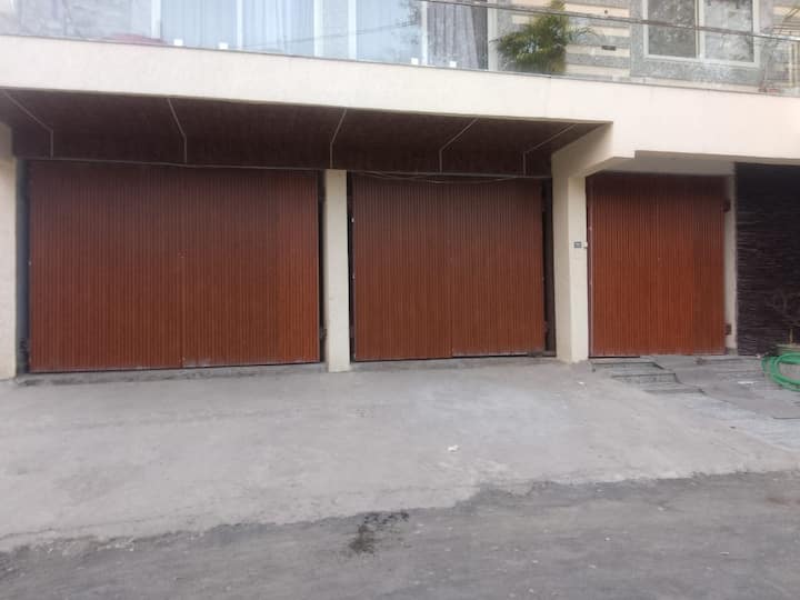 Stay Wid Nupz Near Her Health Hospital Vidya Nagar - Bhopal