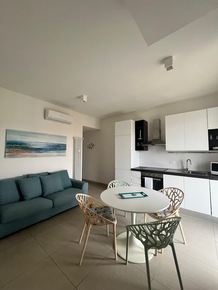 Guesthost - View On San Luca Apartment - Italy