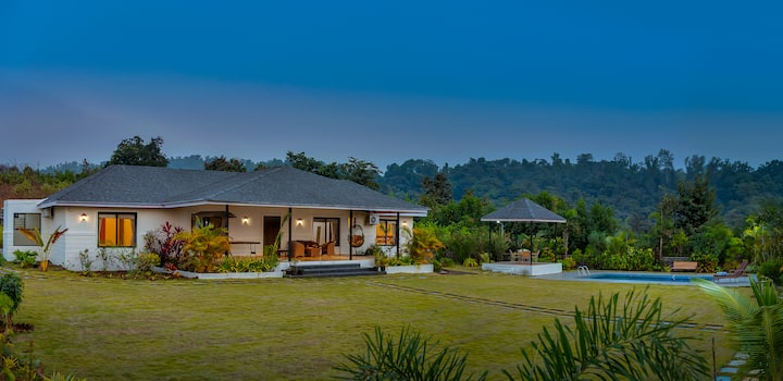 3 Bedroom Pet Friendly, Sunset Pool Villa, Pali - India