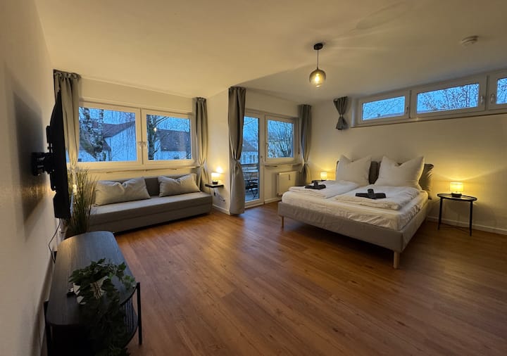 Design Apartment Für 2-6 Gäste In Guter Lage - Berg