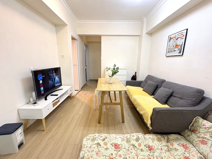 尖沙咀舒适2房公寓，4張雙人床，住8人 - Hongkong