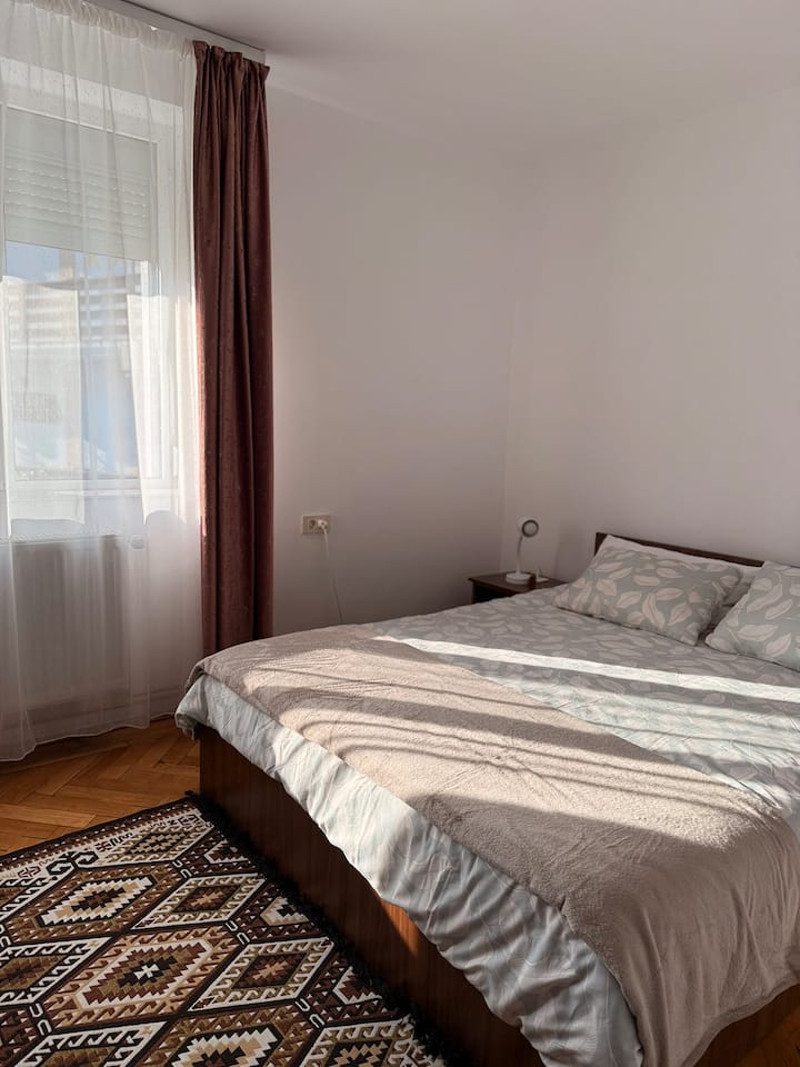 Aparthara, Băile Govora - Baile Govora