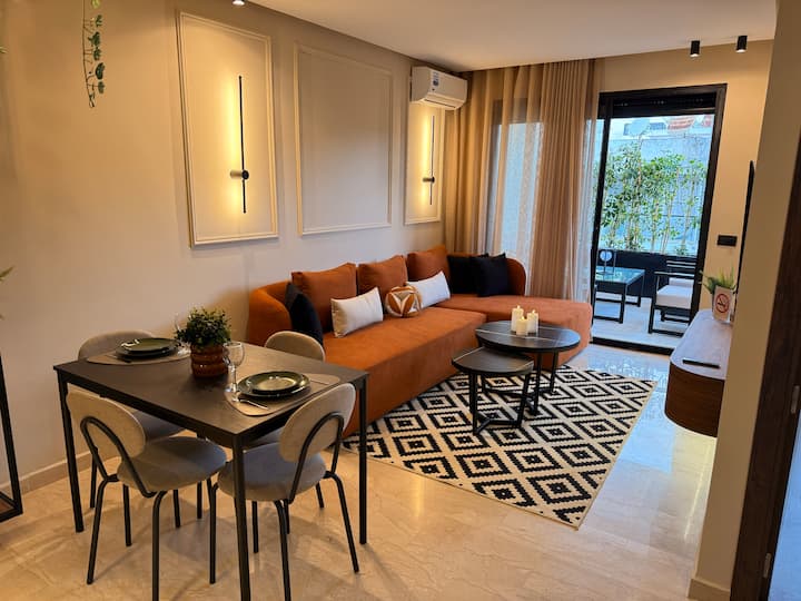 Superbe Appartement Avec Belle Terrasse - Casablanca