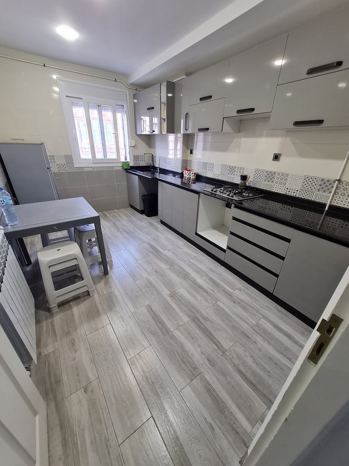 Appartement Moderne & ÉConomique – Centre De Sétif - Sétif