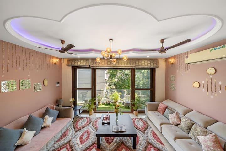 Modern Mirage 4bhk Spacez Villa W/ Balcony & View - Bengaluru