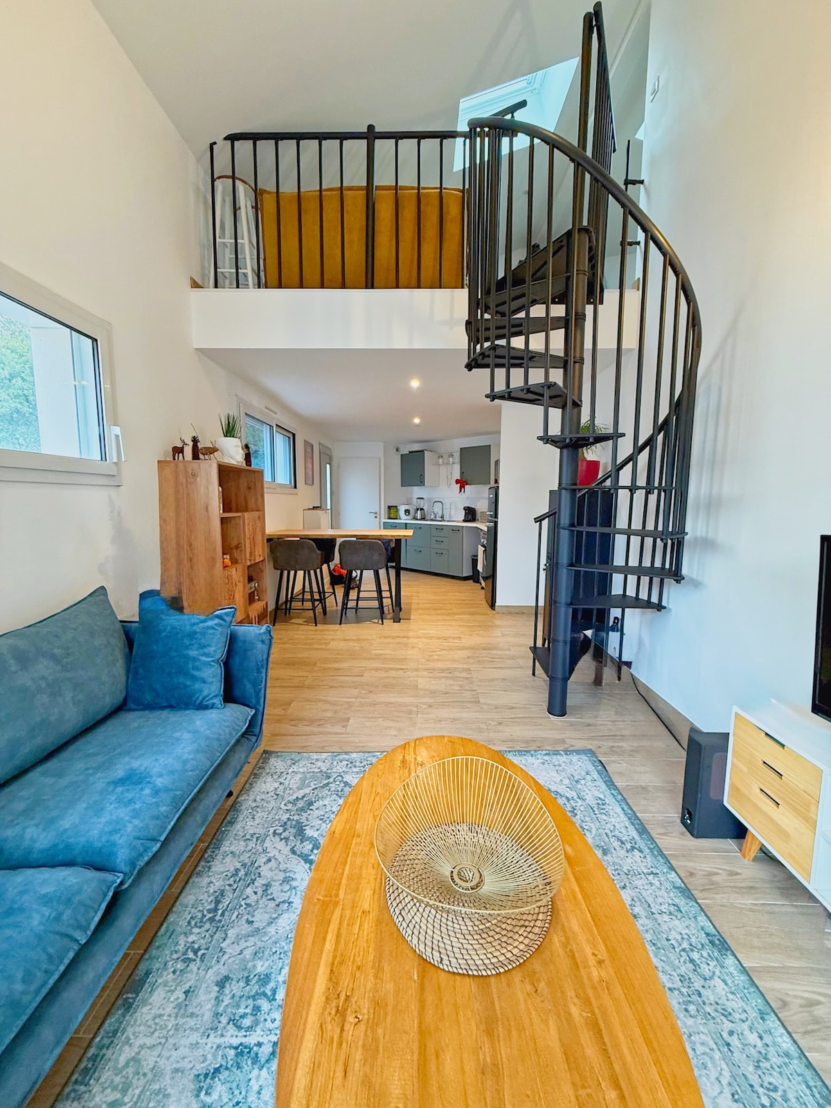 La Maison Jerga - Townhouses for Rent in La Rochelle, Nouvelle ...