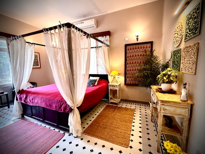 The Varanasi House - 5 Bedroom Heritage Luxe Home - India