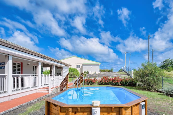 Villa Harmonie – Piscine, Jacuzzi & Vue Mer - Martinique