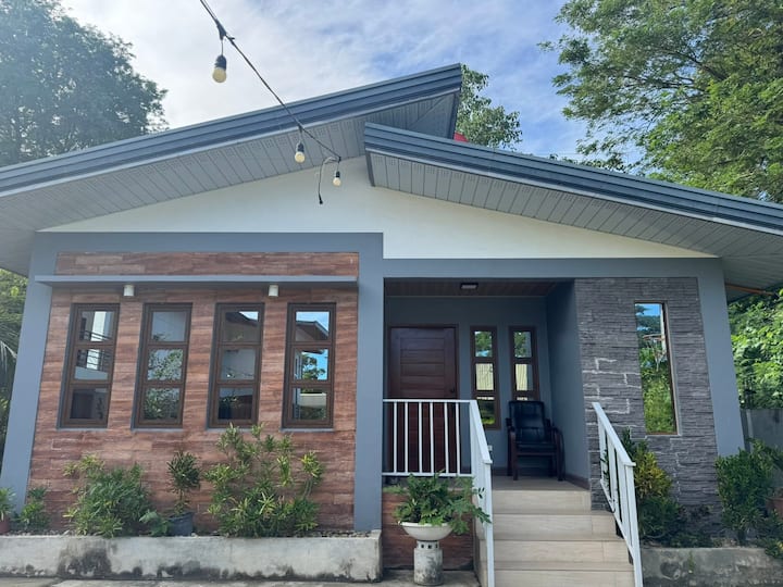 J&j Transient House - Sarrat