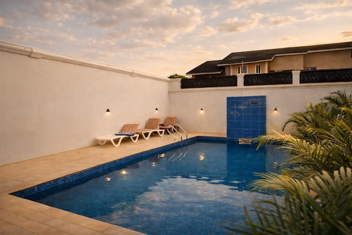 Pool /Near Airport/ 2bed / - Ghana