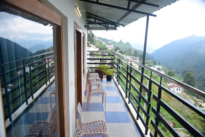 Nature Hunt Villa At Sunrise Point | Mountain View - Kodaikanal