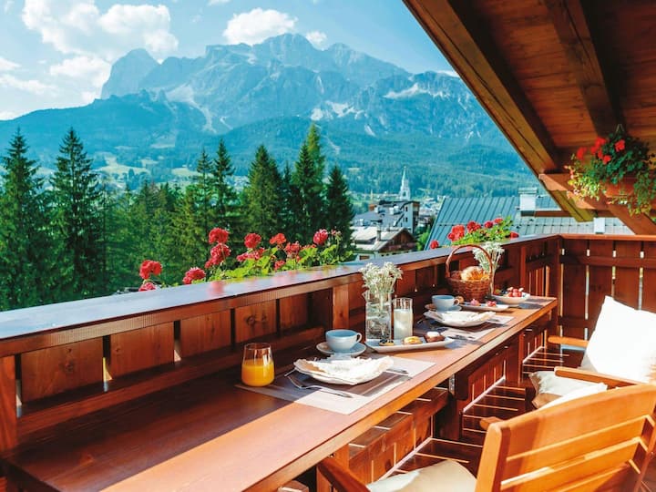 Luxury Cortina Chalet–pool, Spa & Mountain Views - Cortina d'Ampezzo