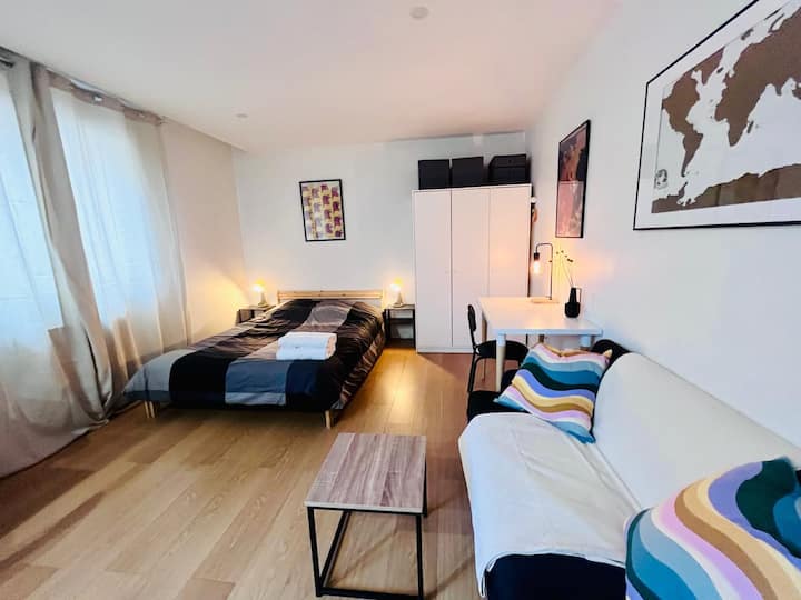 Studio Moderne Confortable Avec Parking - Feyzin