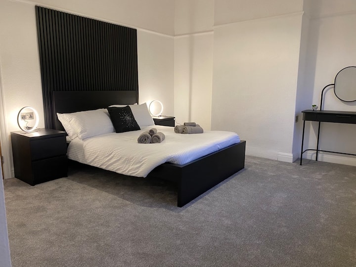 Spacious 3 Bedroom House In Sheffield - Sheffield