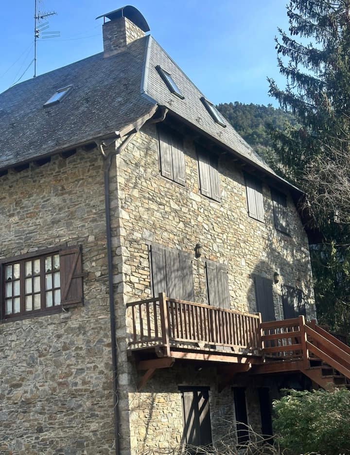Preciosa Casa Aranesa Estancias Cortas - Baqueira