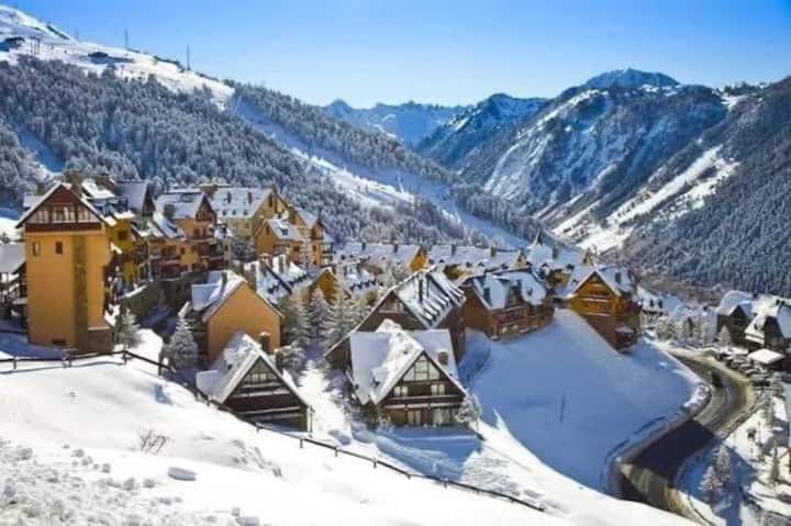 Preciosa Casa Aranesa Estancias Cortas - Baqueira