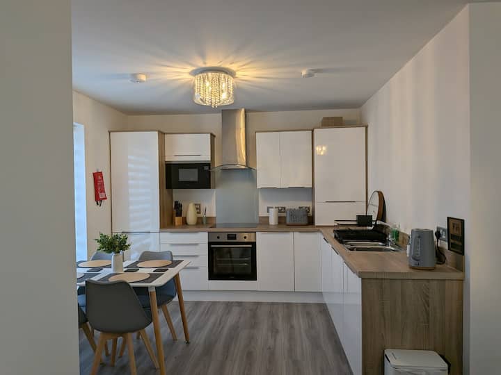 2 Bed Ground Floor Flat With Stunning Sea Views. - Moray