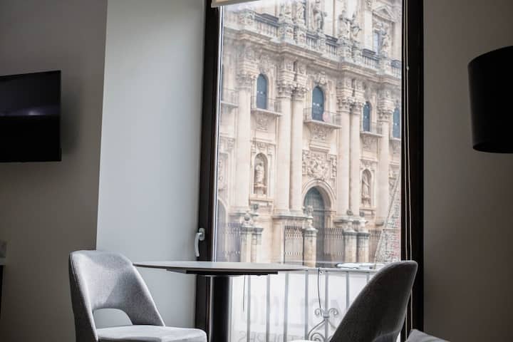 Casa Del Reloj Boutique 1º C: Vistas A La Catedral - Jaén, España