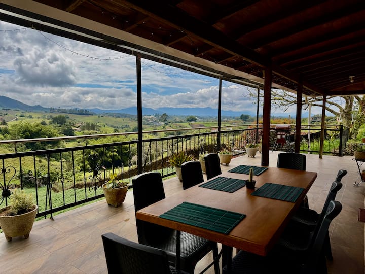 Increíble Finca - Asador - Wifi - Parqueadero. - Marinilla